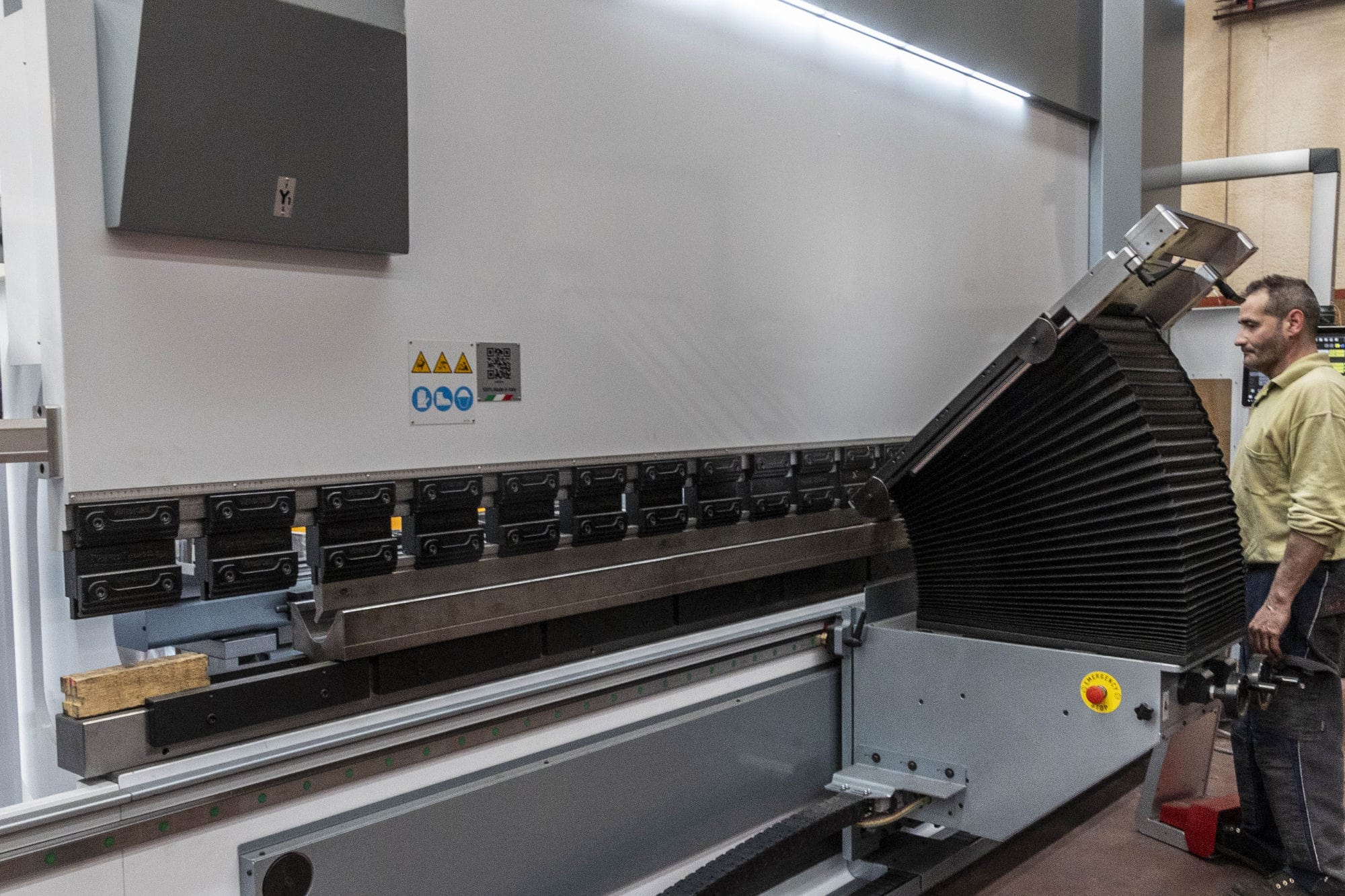 Piegatura - Hydro-mec